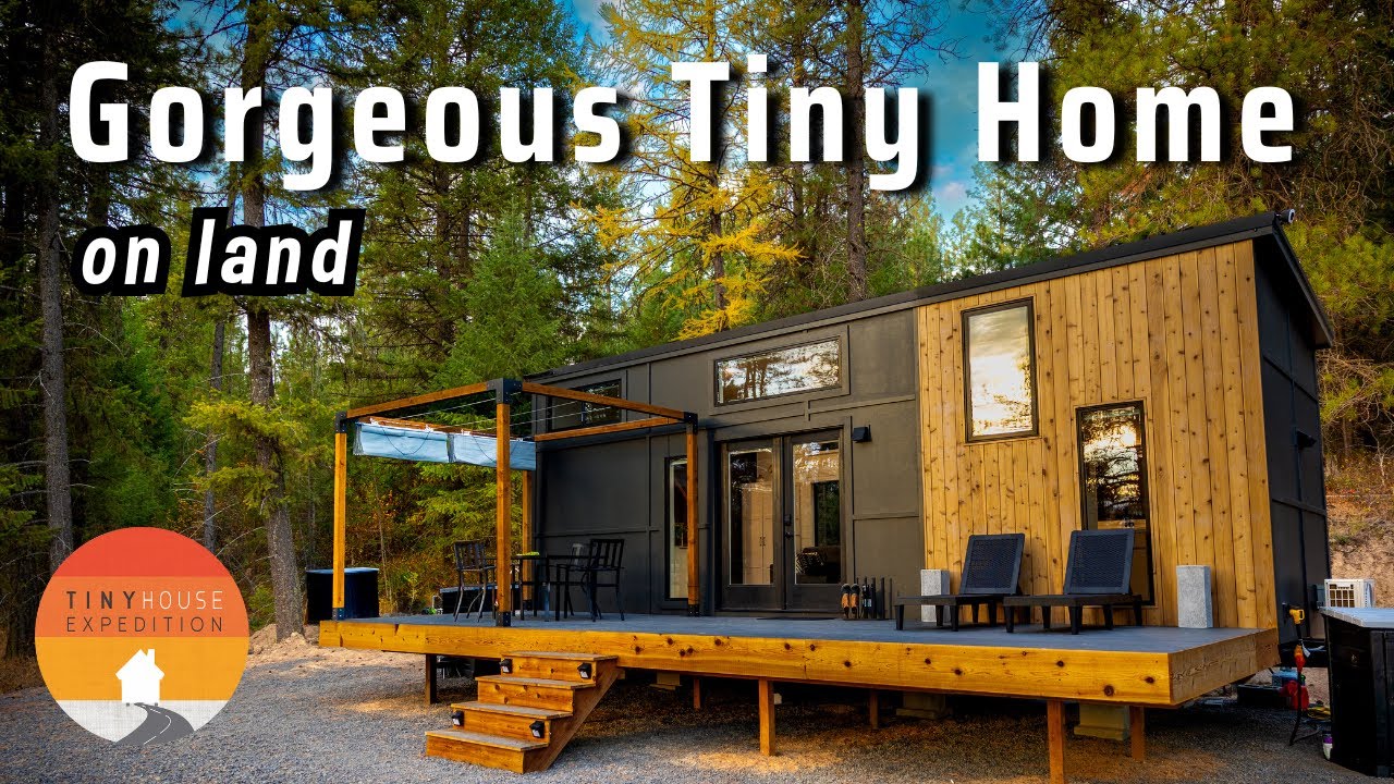 Solo Woman’s Amazing Tiny House! Her Land & part-time Vanlife journey - Houses Tiny