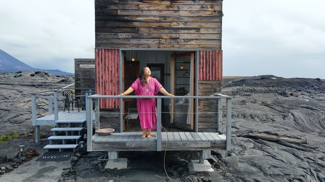 People are building tiny homes on top of lava: & here’s why! - Houses Tiny