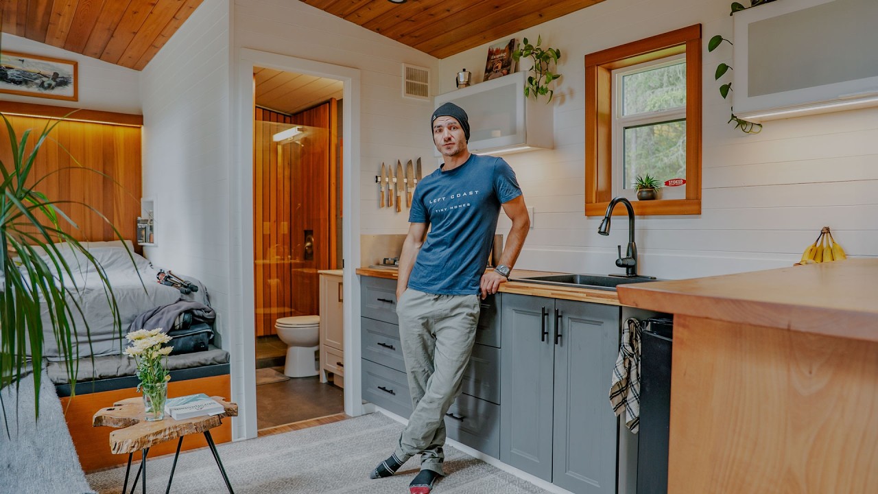 Single Level Tiny House: Unique & Functional Design - Houses Tiny